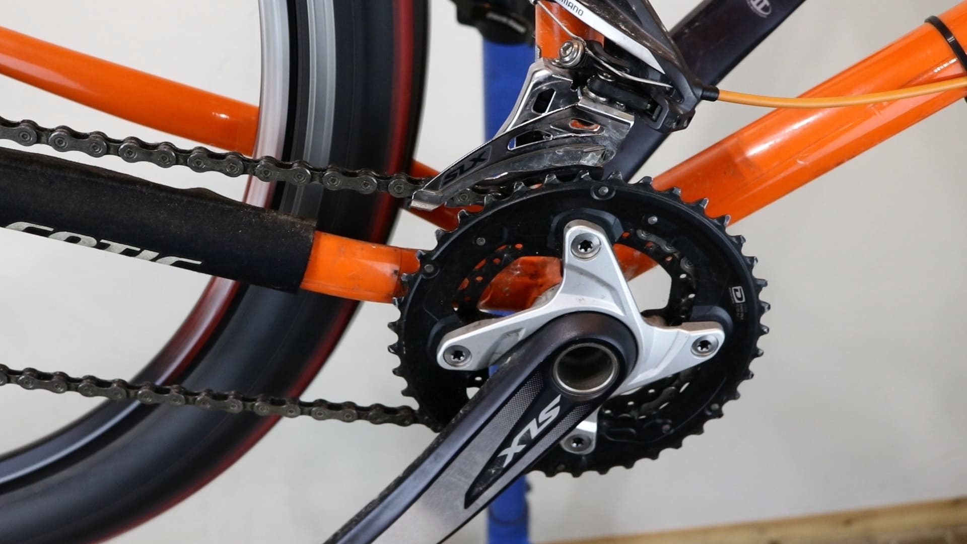 How to replace rear derailleur - Cycle Maintenance Academy